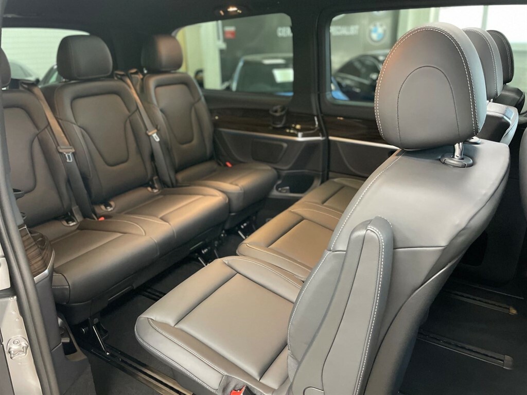 Sold 2022 Mercedes-Benz V Class - History / How much is it worth?