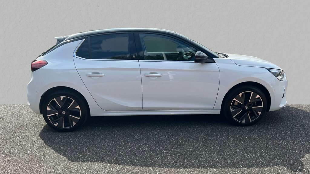 Used 2022 Vauxhall Corsa YW71BAA 100kW Elite Premium 50kWh 5dr Auto ...