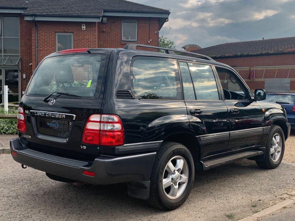 Used 2004 Toyota Land Cruiser Amazon LL04YSV V8 on Finance in Bedford £ ...