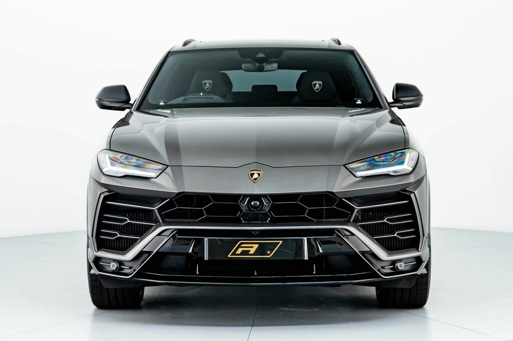 Sold MX22BKA 2022 Lamborghini Urus - History / How much is it worth?